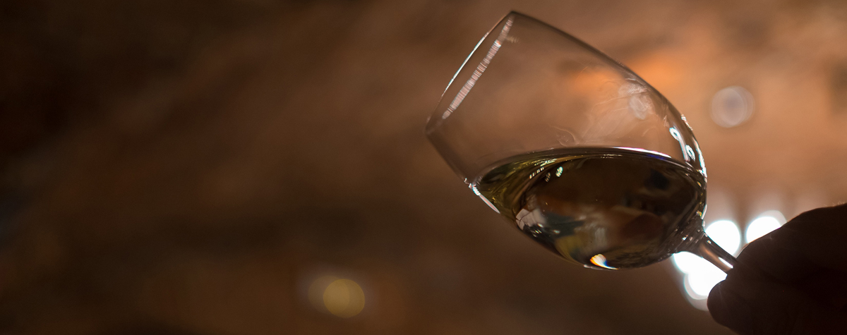 10 common myths about wine faults